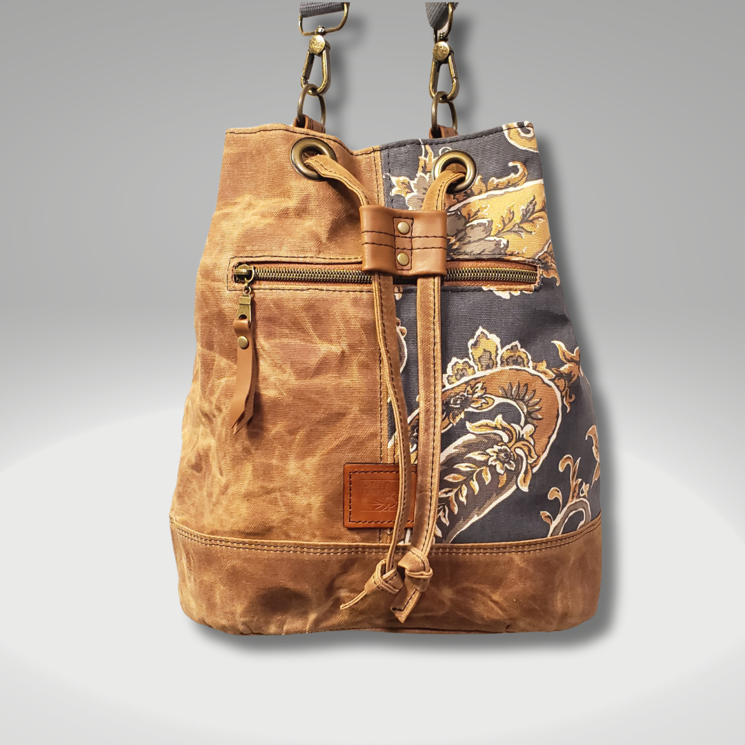 Large waxed canvas Bonnie Bucket drawstring bag – Crafty Juniper